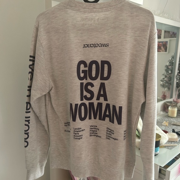 Ariana Grande | Sweaters | Ariana Grande Crewneck Official Merch From ...